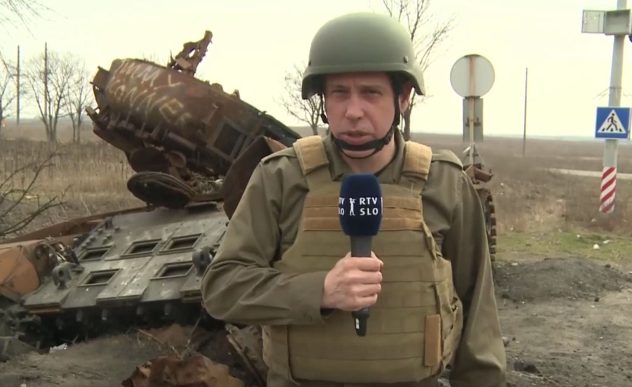 Areh izumil novo definicijo umikanja ukrajinske vojske: »Rusi ...