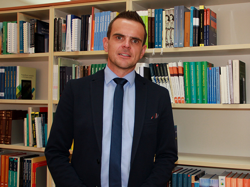 Matej Avbelj: »Sovražnega govora – v pravnem in zato edinem pravem ...