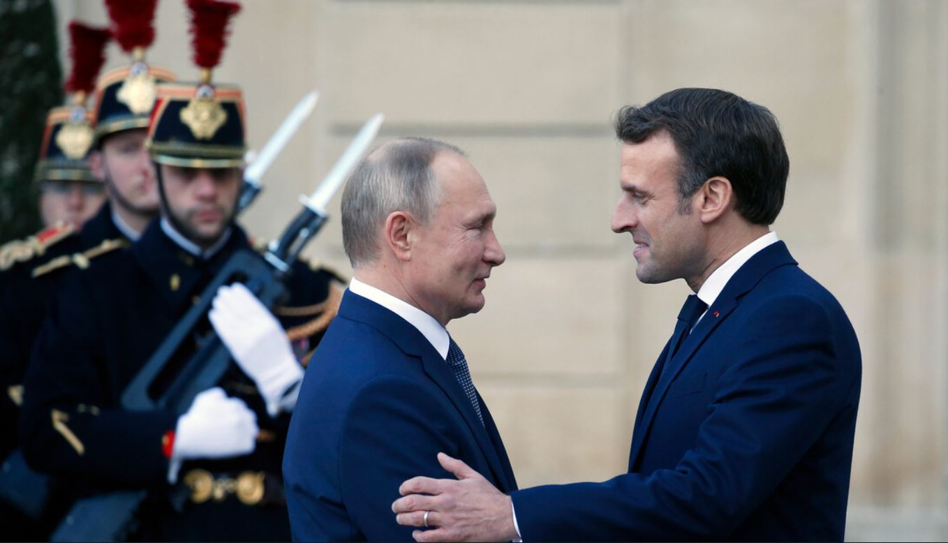 Kremelj o pogovoru med Putinom in Macronom: Imamo žalostno izkušnjo ...