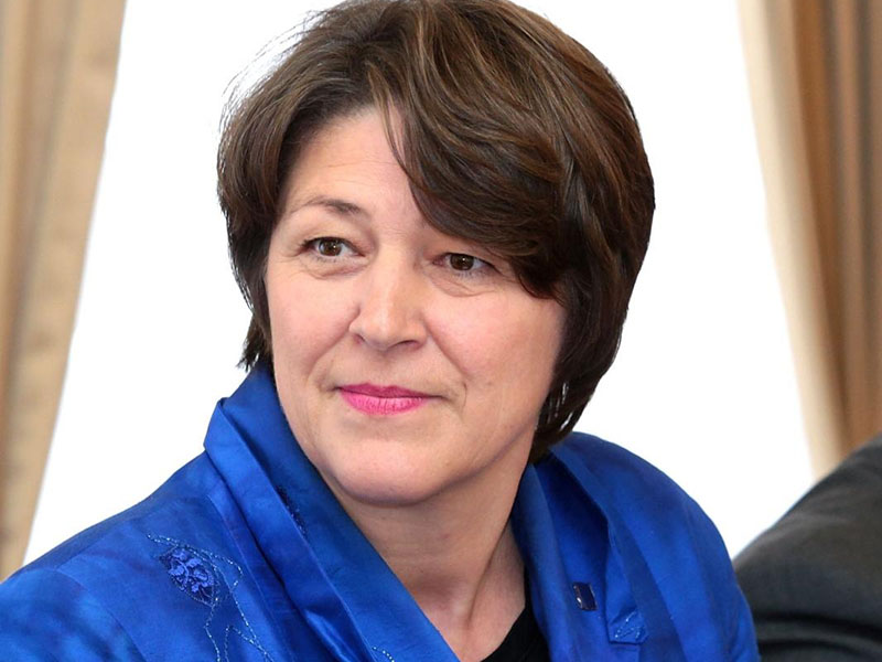 Violeta Bulc: »Hopa, hopa, hopa, moja bo ... ups, saj ni kaj več vzet ...